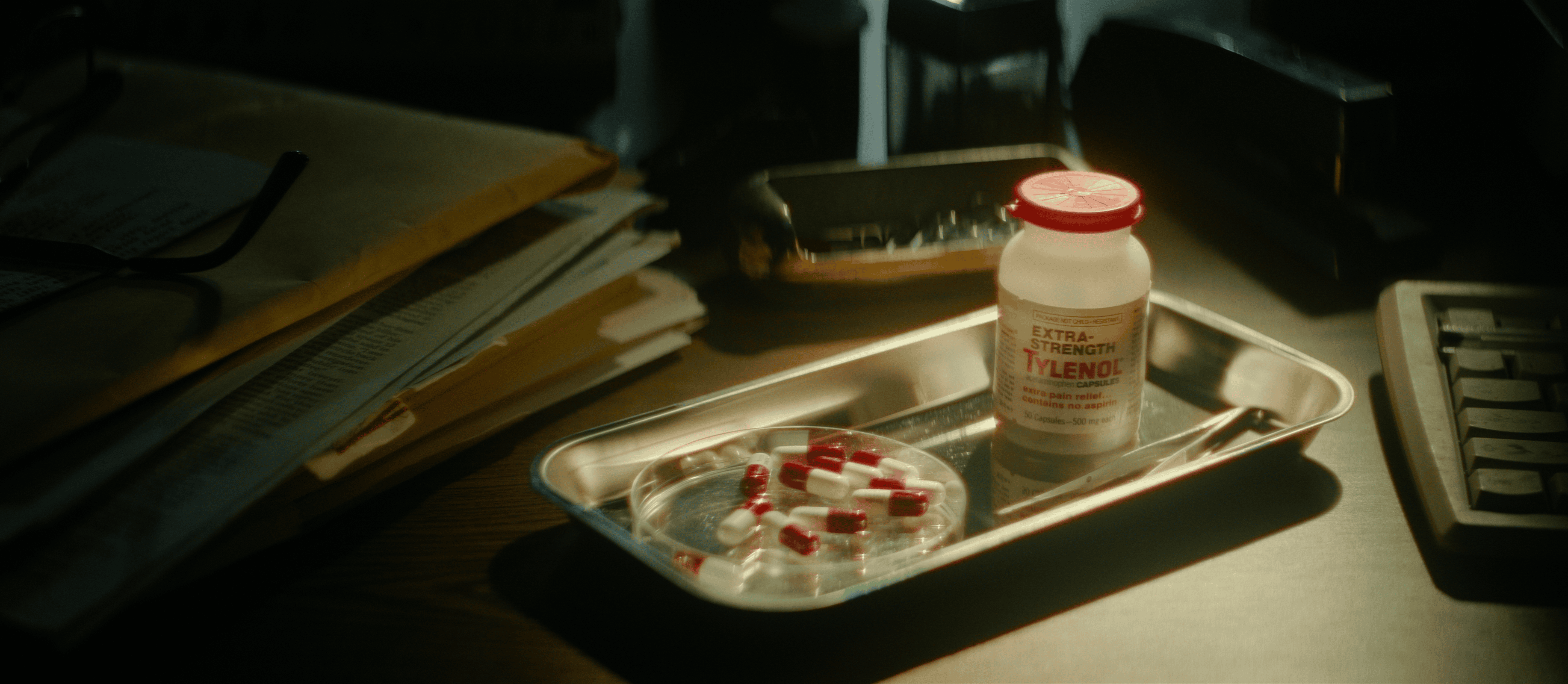 Cold Case: The Tylenol Murders – A Haunting True Crime Reopens This May ...