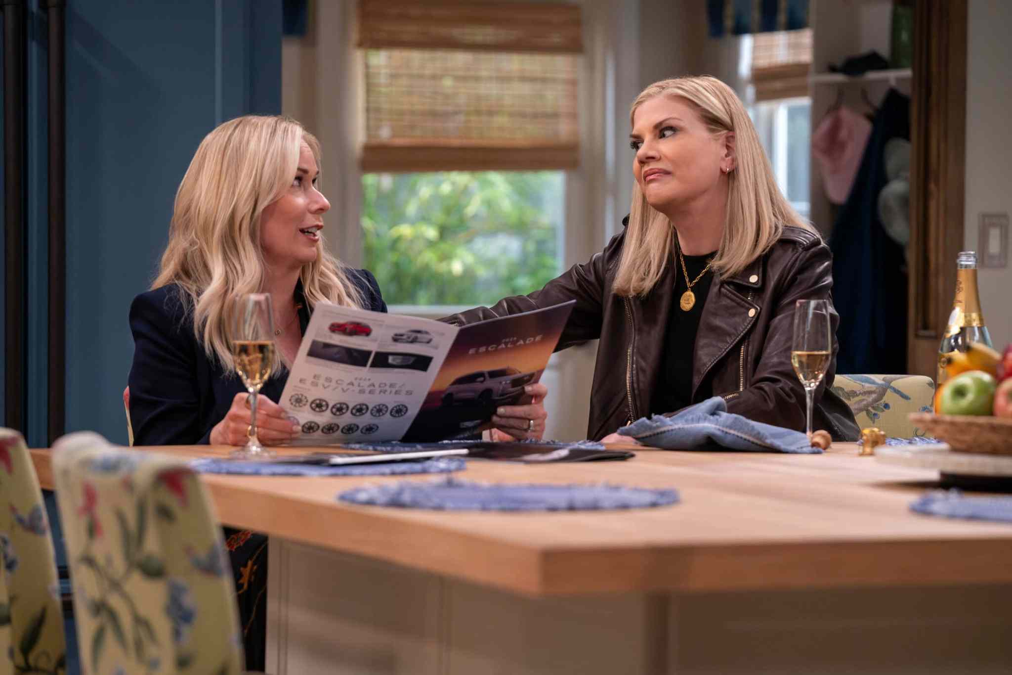 Leanne Morgan comedy series Leanne renewed for Season 2 on Netflix