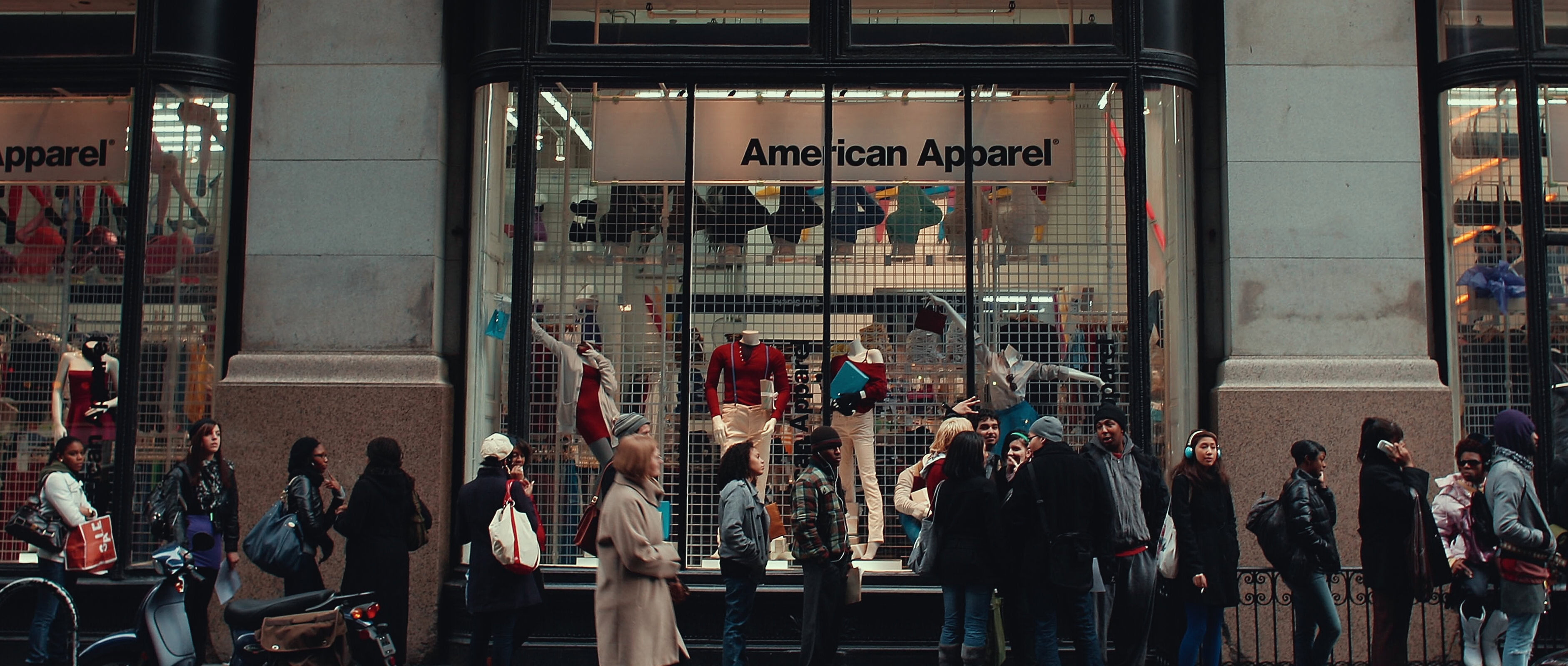 Netflix’s Trainwreck Explores the Wildest Real-Life Disasters You ...