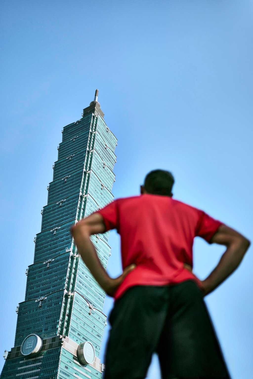 Alex Honnold Skyscraper Live: Netflix Special to Free Solo Taipei 101 ...